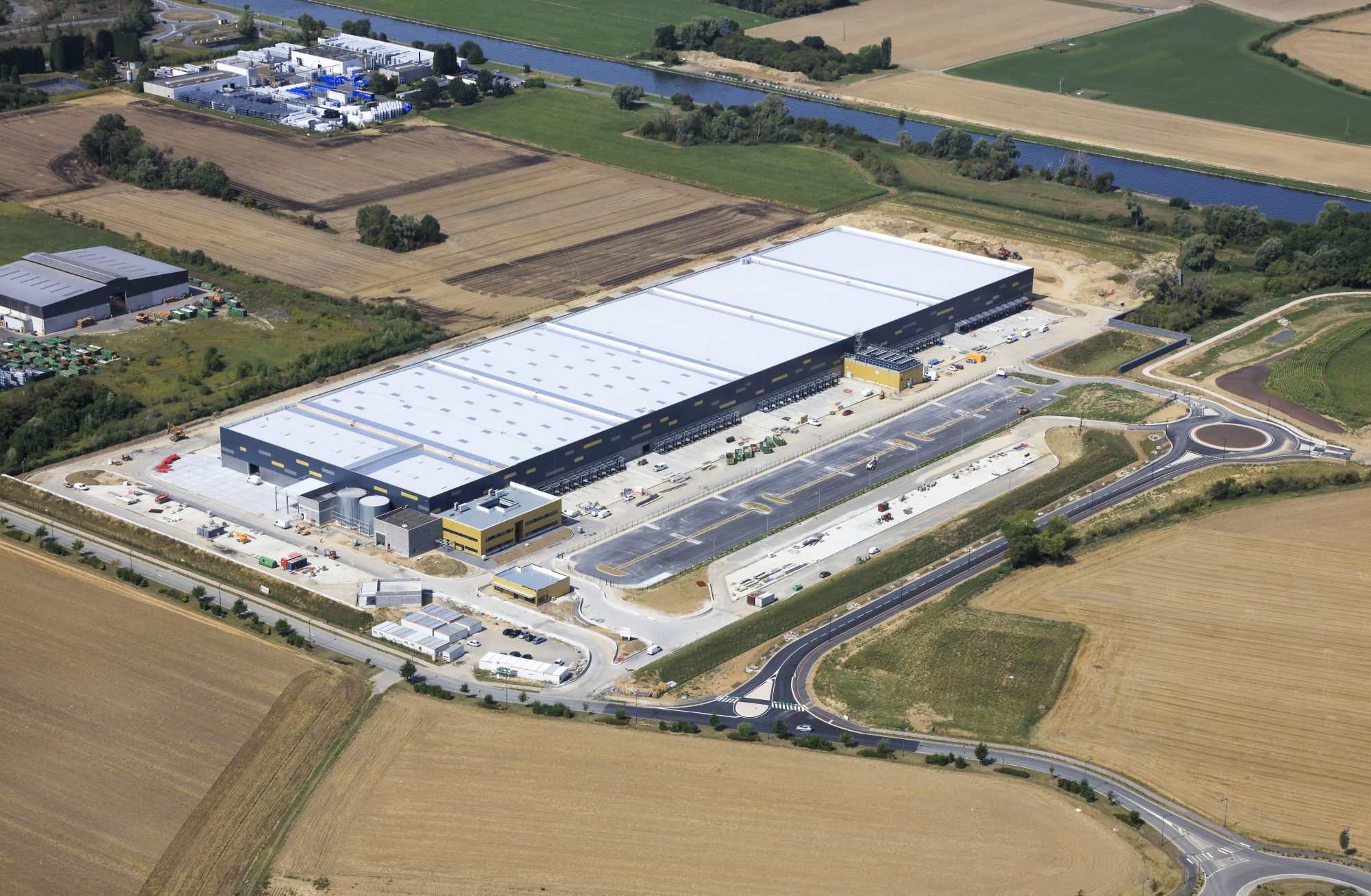 LA PLATEFORME LOGISTIQUE CARREFOUR ENTRE EN EXPLOITATION - Parc des ...